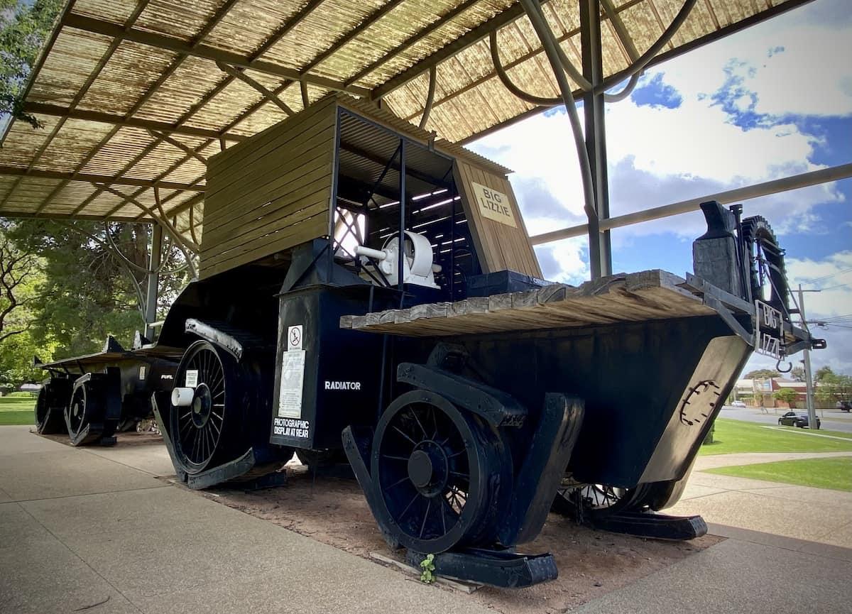 Big Lizzie Red Cliffs A Colossal Victorian Curiosity big-lizzie-red-cliffs-a-colossal-victorian-curiosity